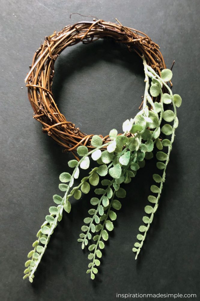 Simple Floral Grapevine Wreath Tutorial - Inspiration Made Simple